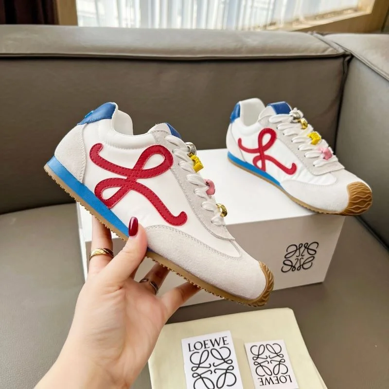Top mirror Loewe Shoes