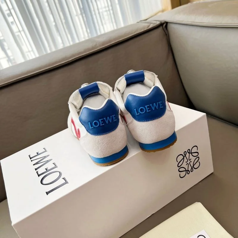 Top mirror Loewe Shoes