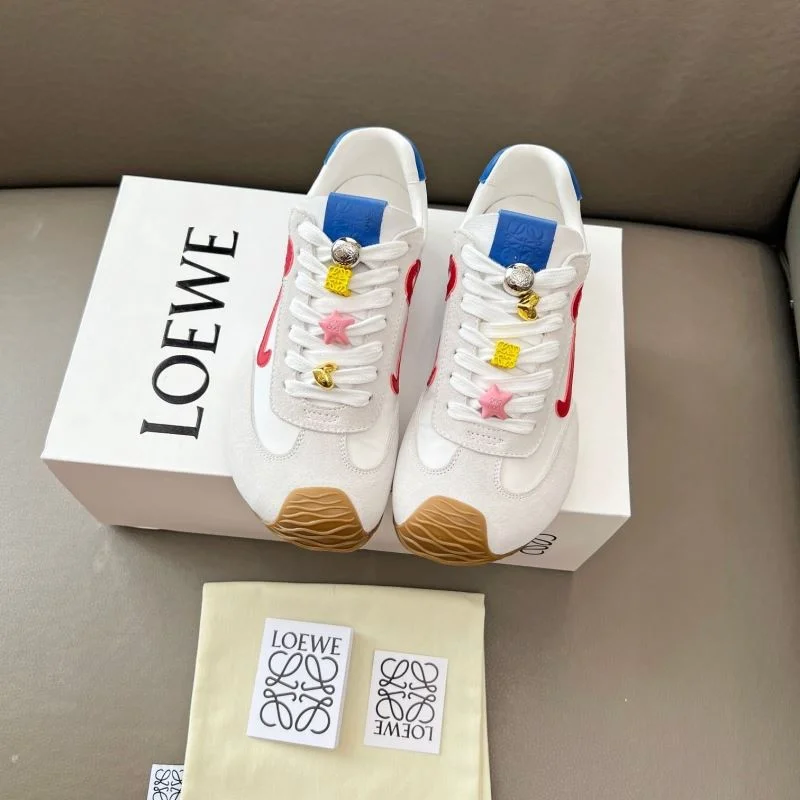 Top mirror Loewe Shoes
