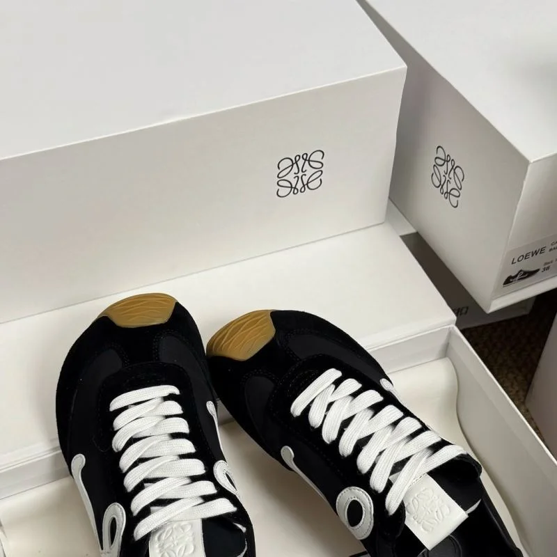 Bargain Loewe Shoes
