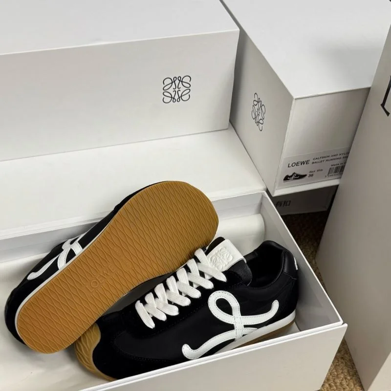 Bargain Loewe Shoes