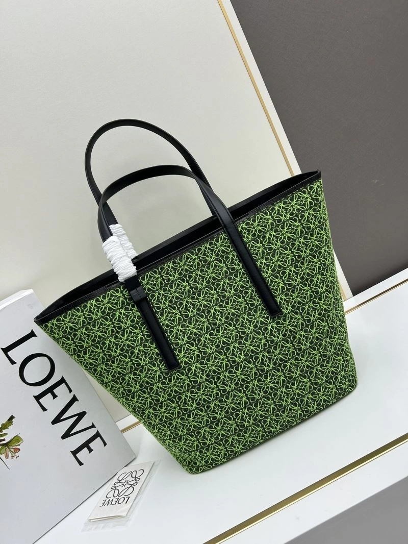 Bargain Loewe Shopping Bags