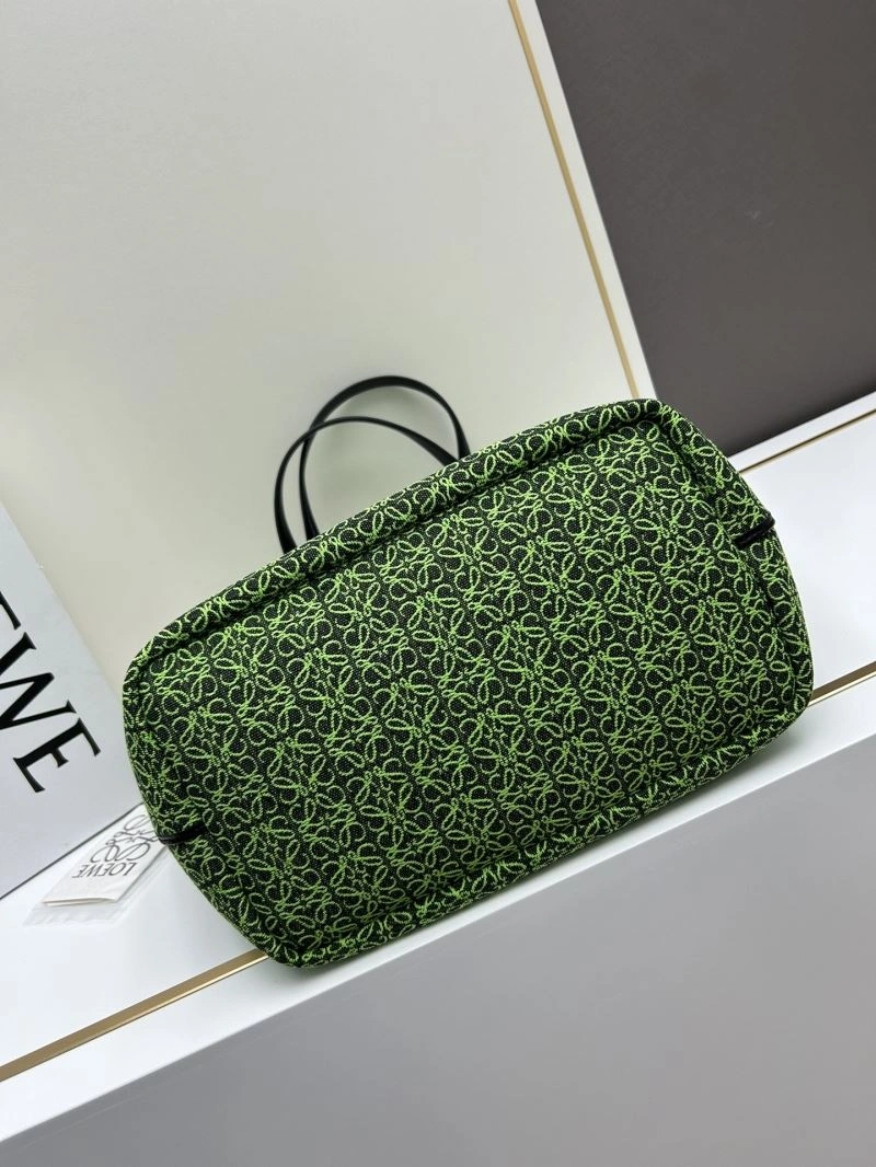 Bargain Loewe Shopping Bags
