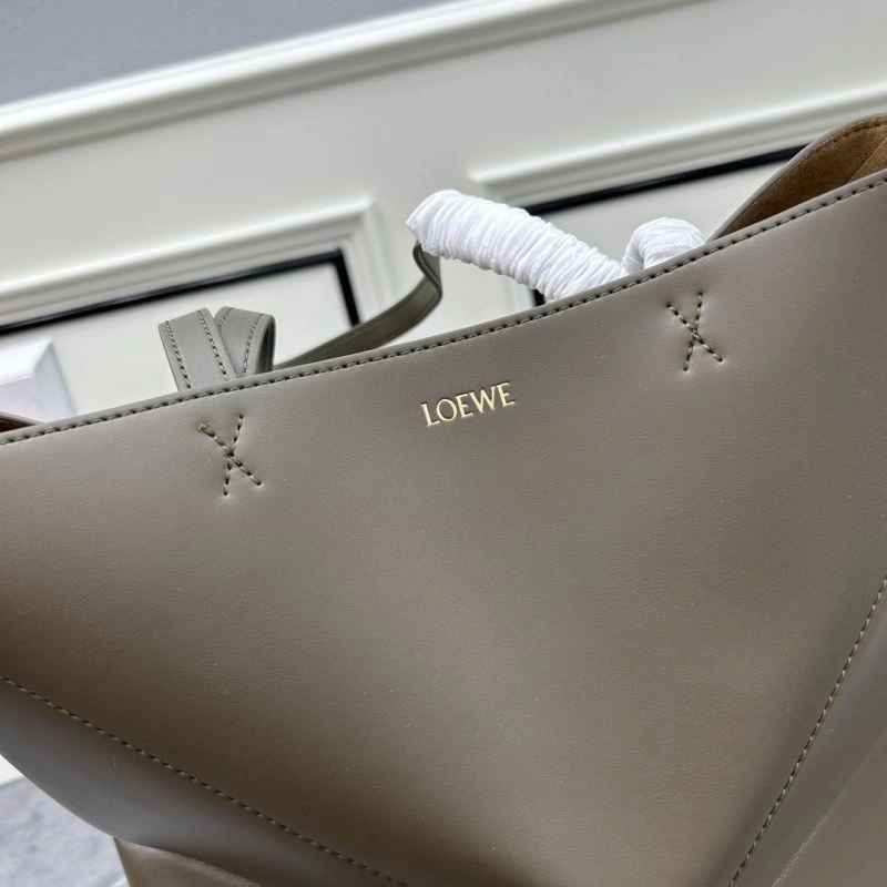 Accurate model Loewe Shopping Bags
