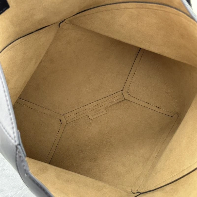 Bargain Loewe Shopping Bags