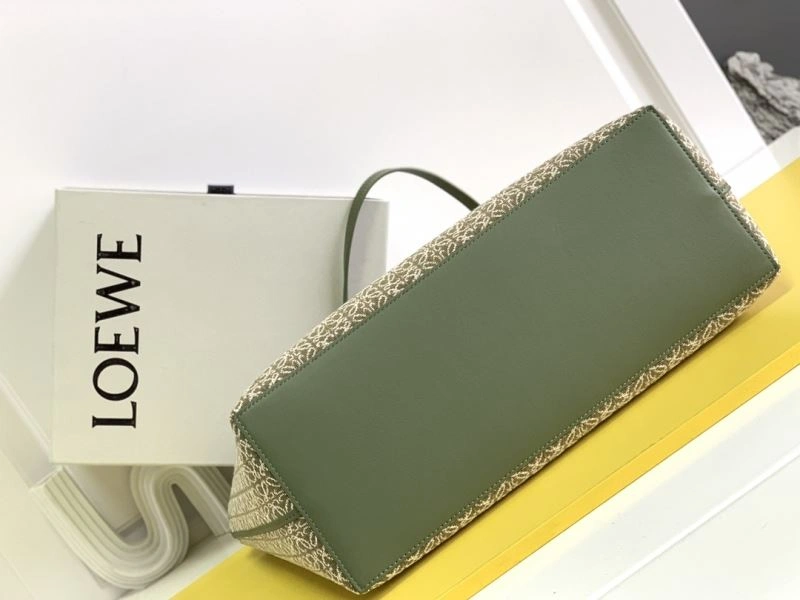Inexpensive Loewe Shopping Bags