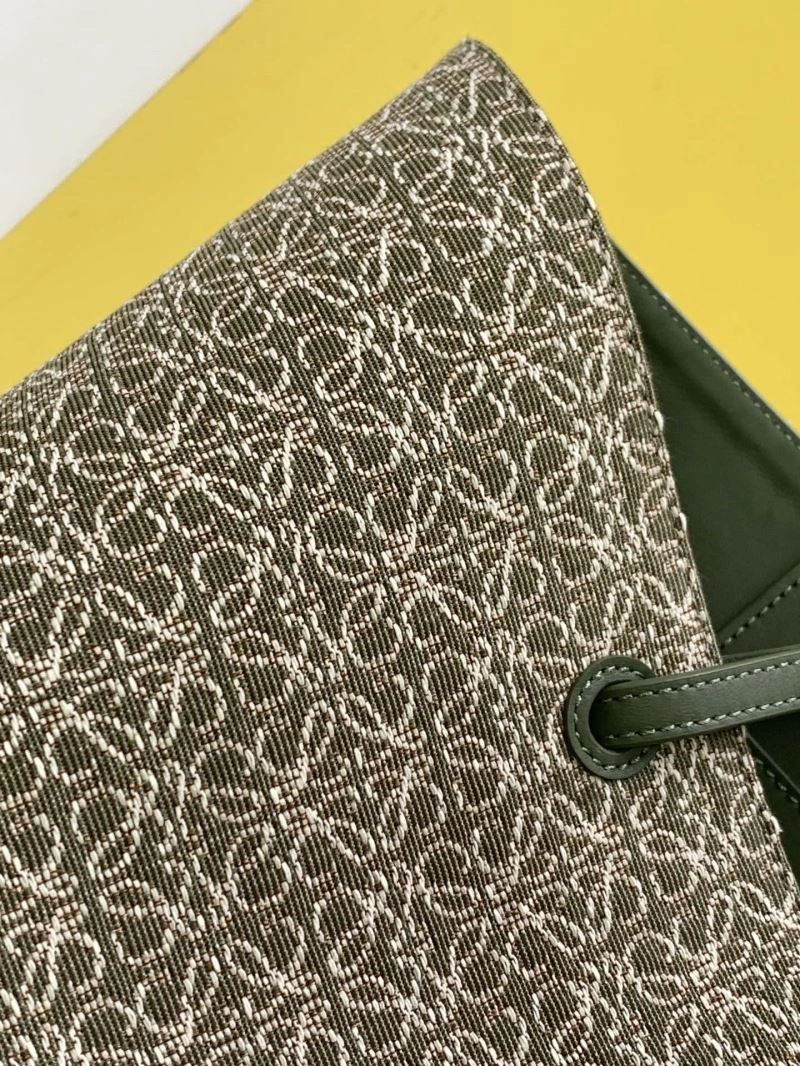Inexpensive Loewe Shopping Bags