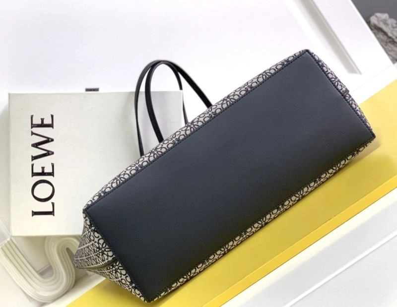 Discounted Loewe Shopping Bags