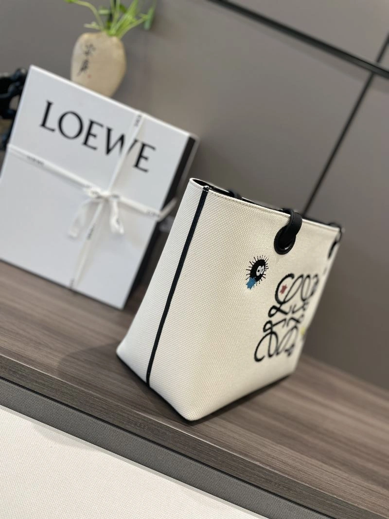 Affordable Loewe Shopping Bags