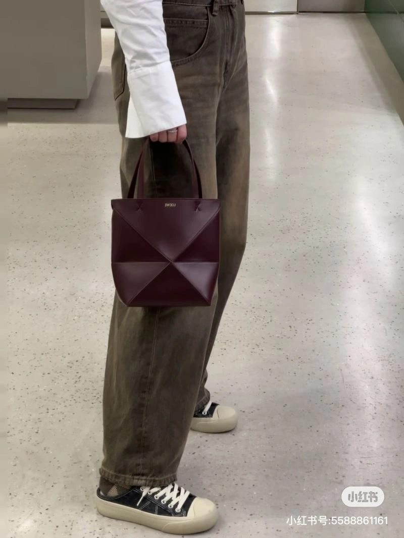 Exact replica Loewe Shopping Bags