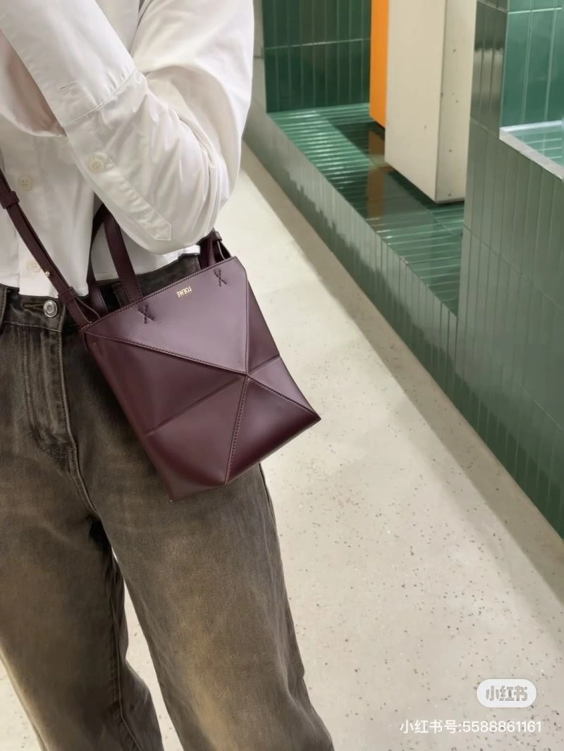 Exact replica Loewe Shopping Bags