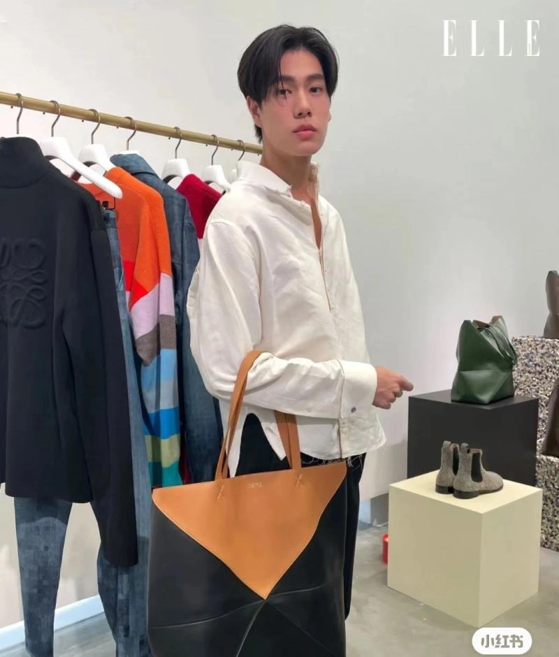 Legit Loewe Shopping Bags