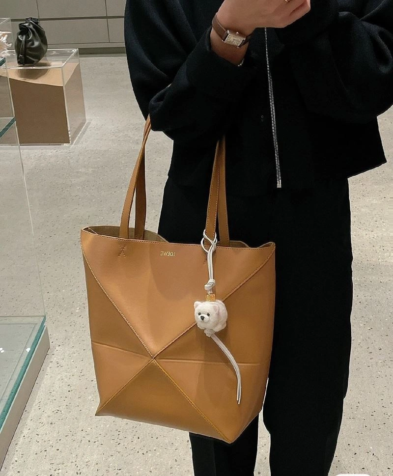 Legit Loewe Shopping Bags