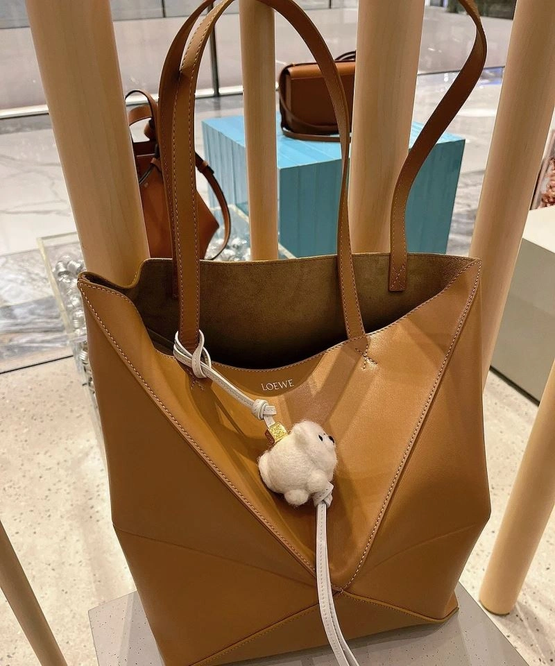 Legit Loewe Shopping Bags