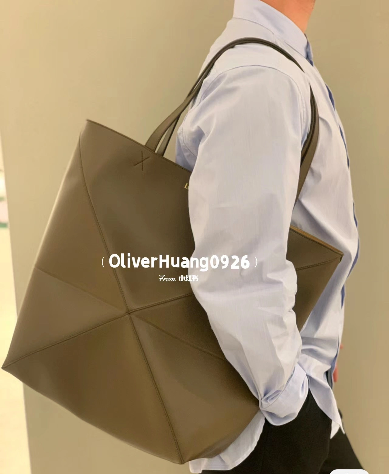 Low-cost Loewe Shopping Bags