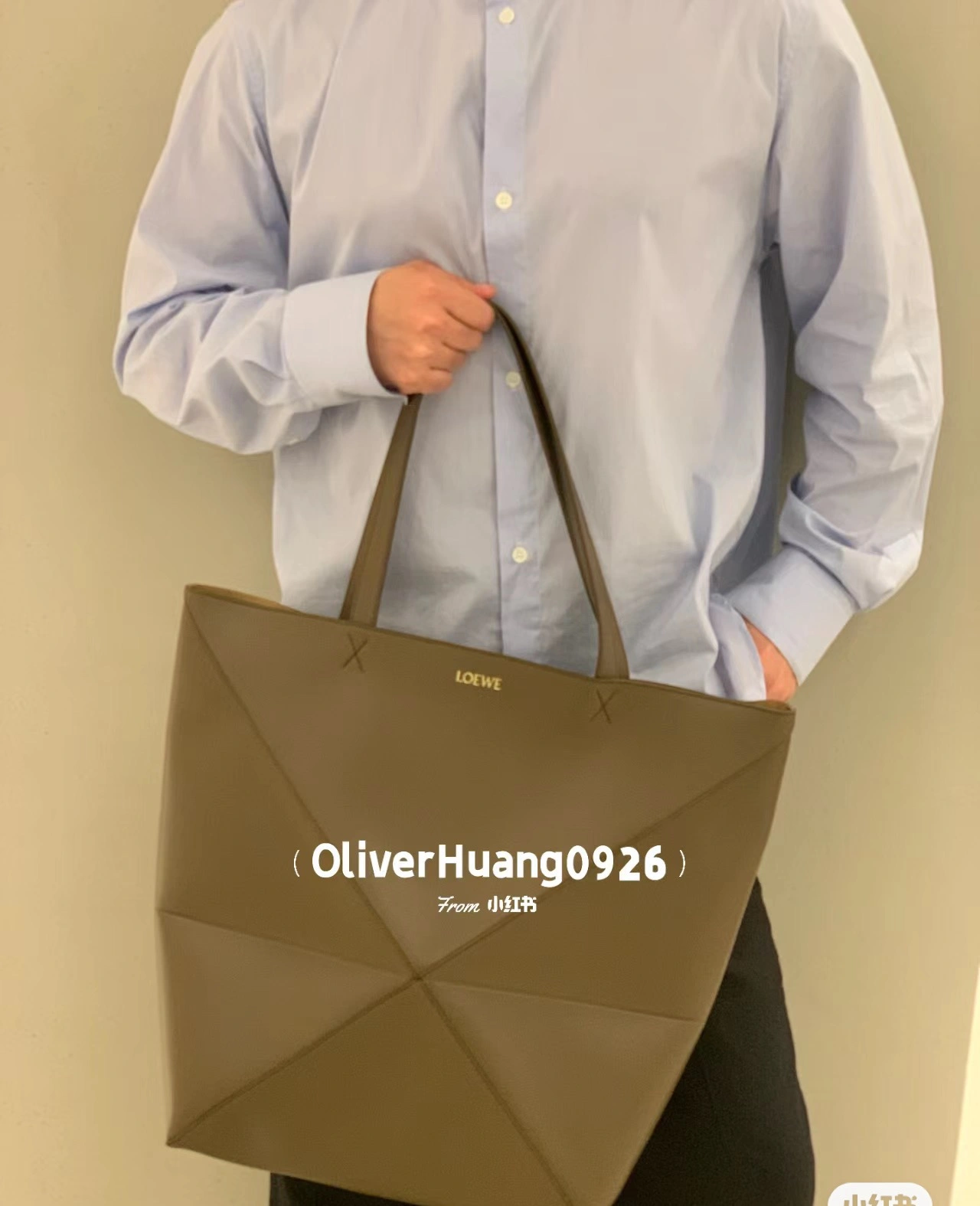 Low-cost Loewe Shopping Bags