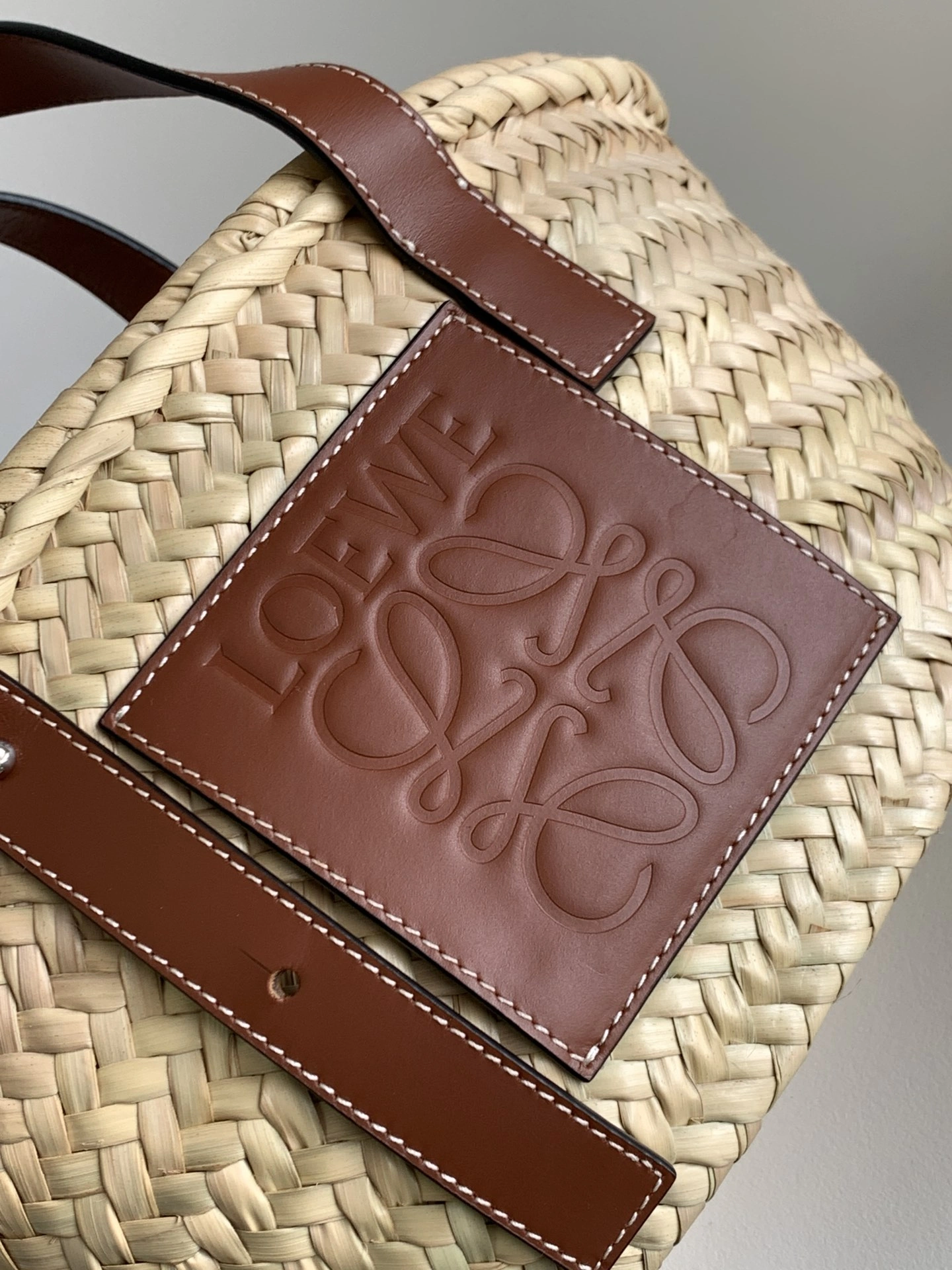 Bargain Loewe Shopping Bags