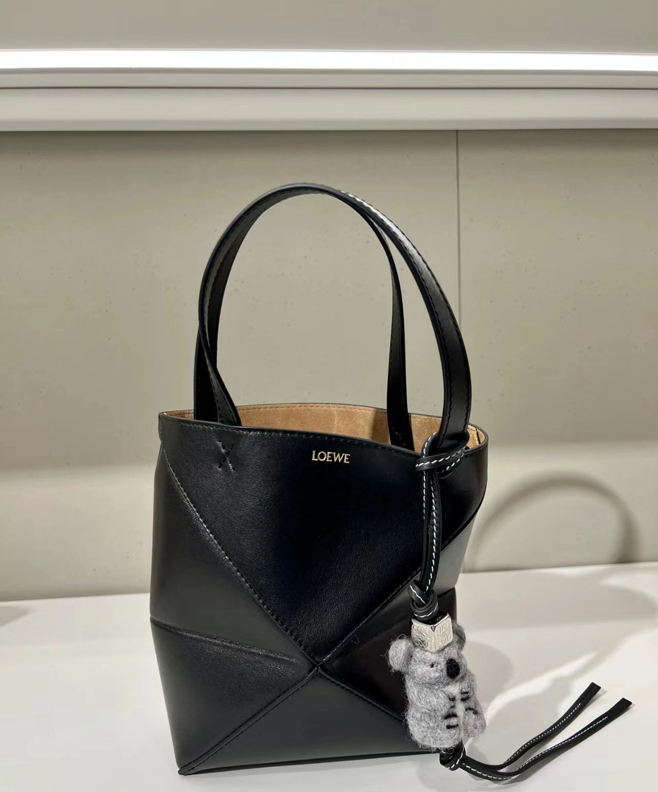 Factory-made Loewe Shopping Bags