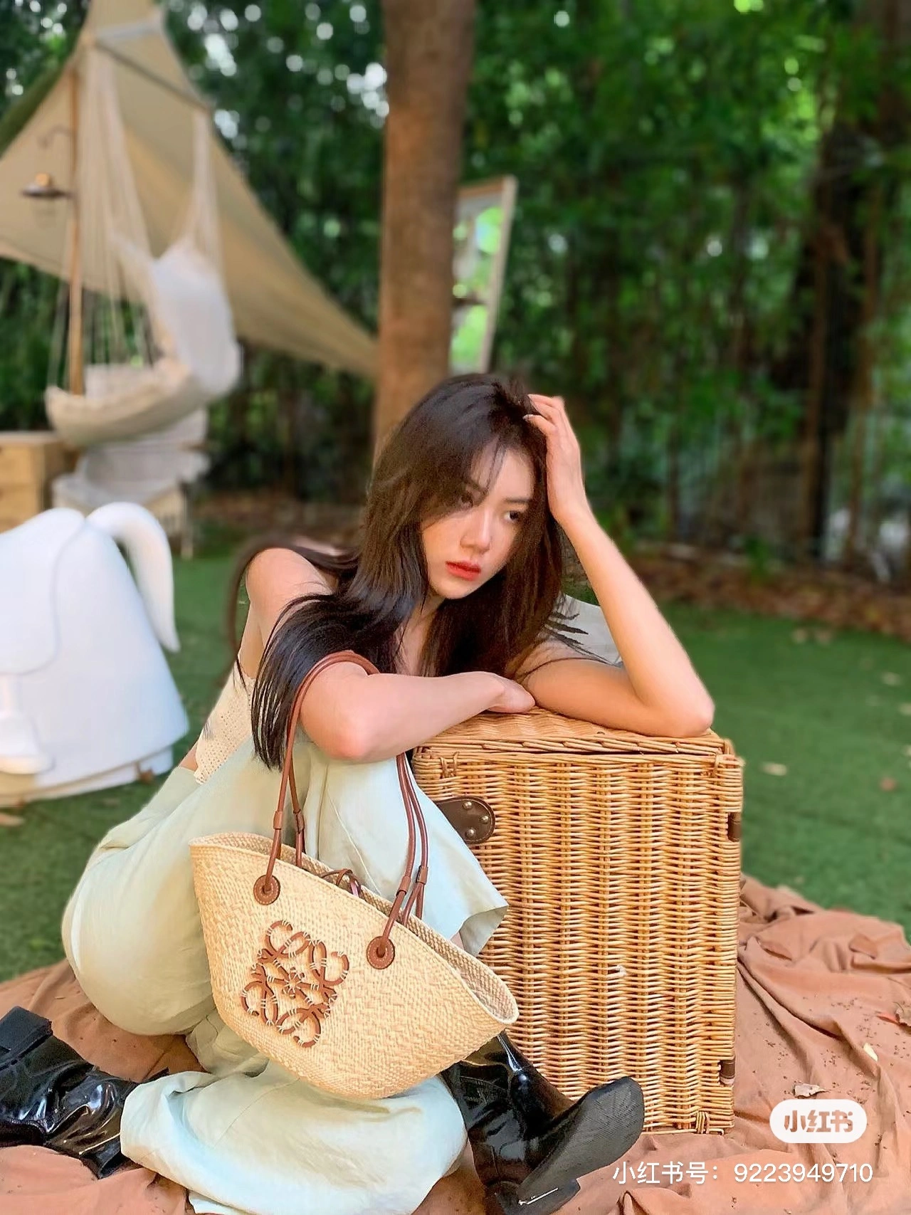 Official Loewe Shopping Bags