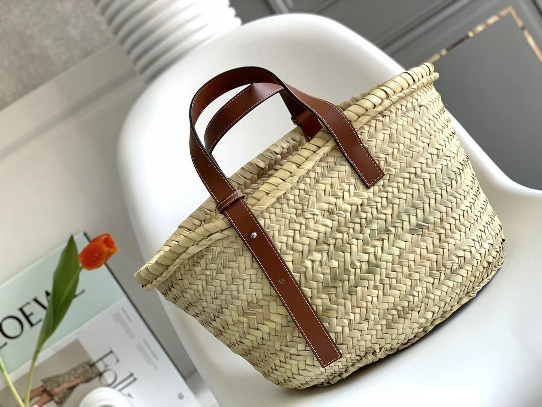 Factory-made Loewe Shopping Bags