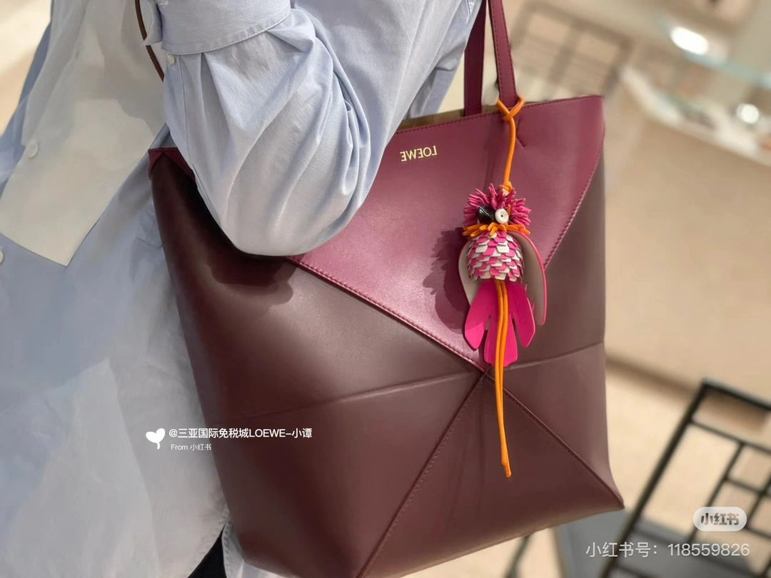 Brand-authenticated Loewe Shopping Bags