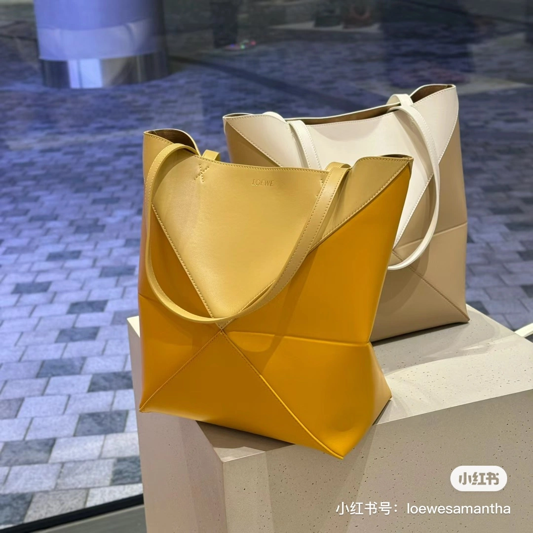 Top match Loewe Shopping Bags