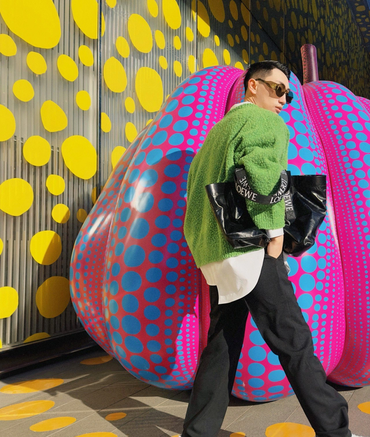 Bargain Loewe Shopping Bags