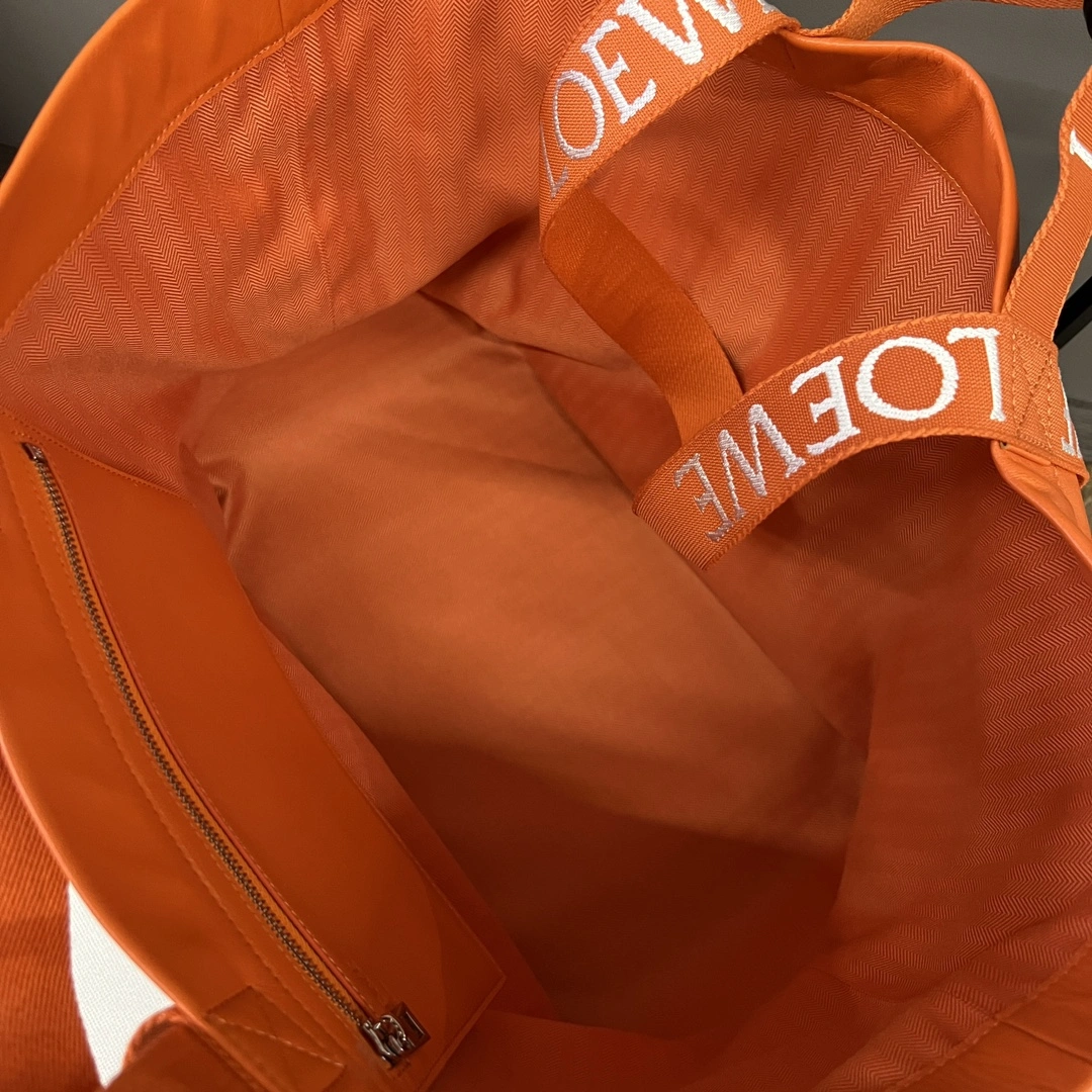 Affordable Loewe Shopping Bags
