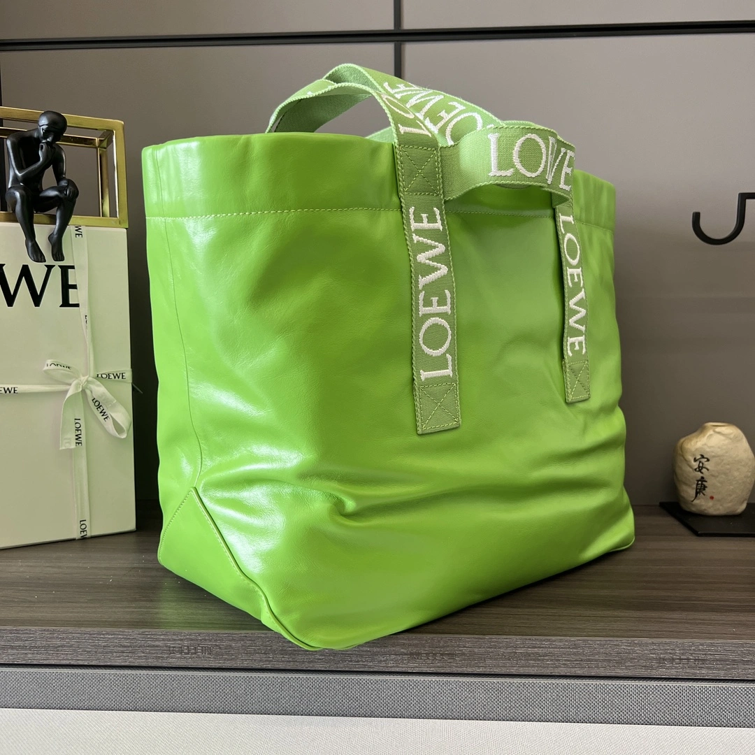 Accurate model Loewe Shopping Bags