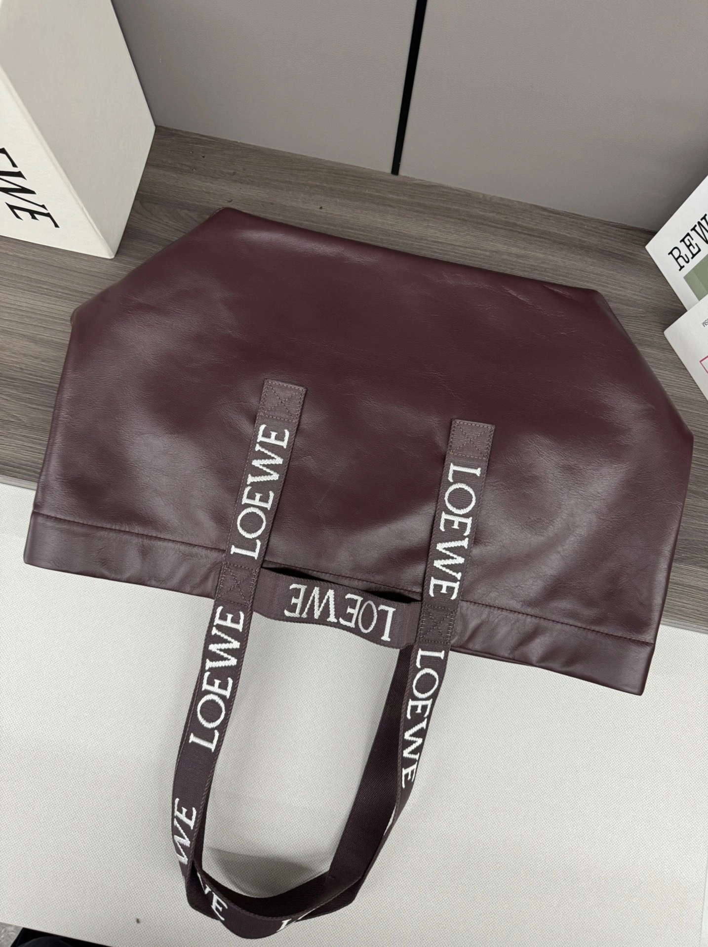 Factory-made Loewe Shopping Bags