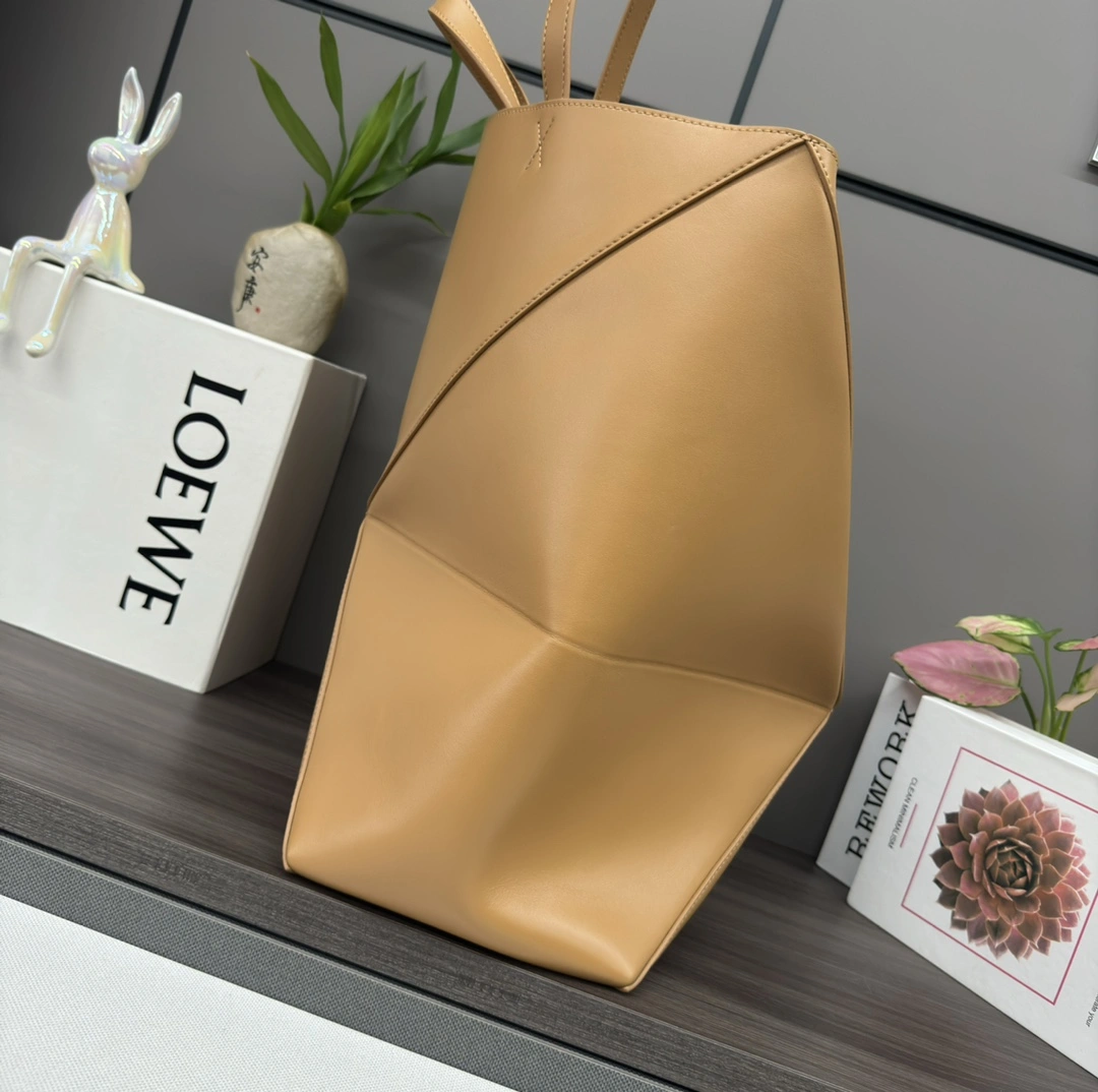 Exact replica Loewe Shopping Bags