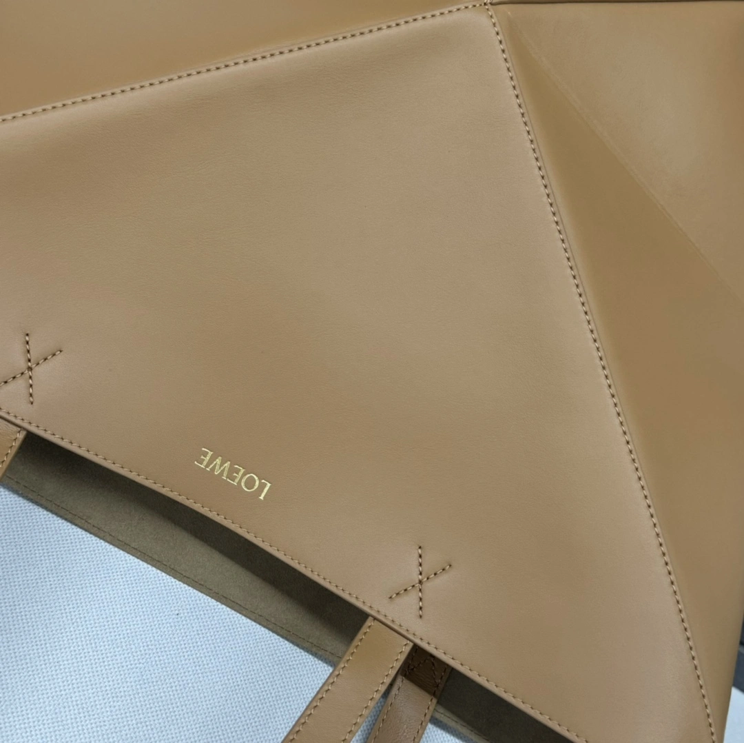 Exact replica Loewe Shopping Bags