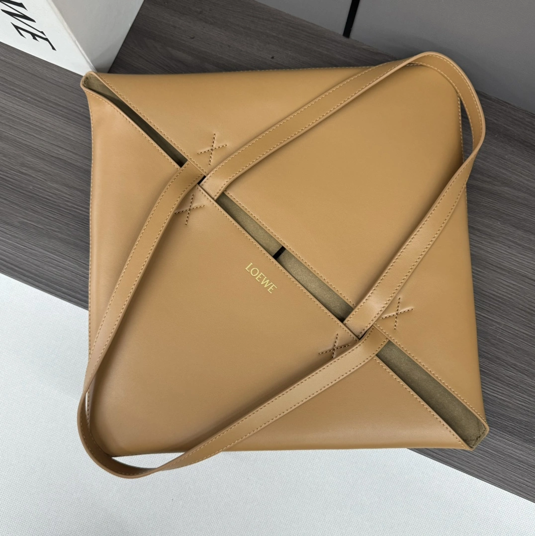 Exact replica Loewe Shopping Bags