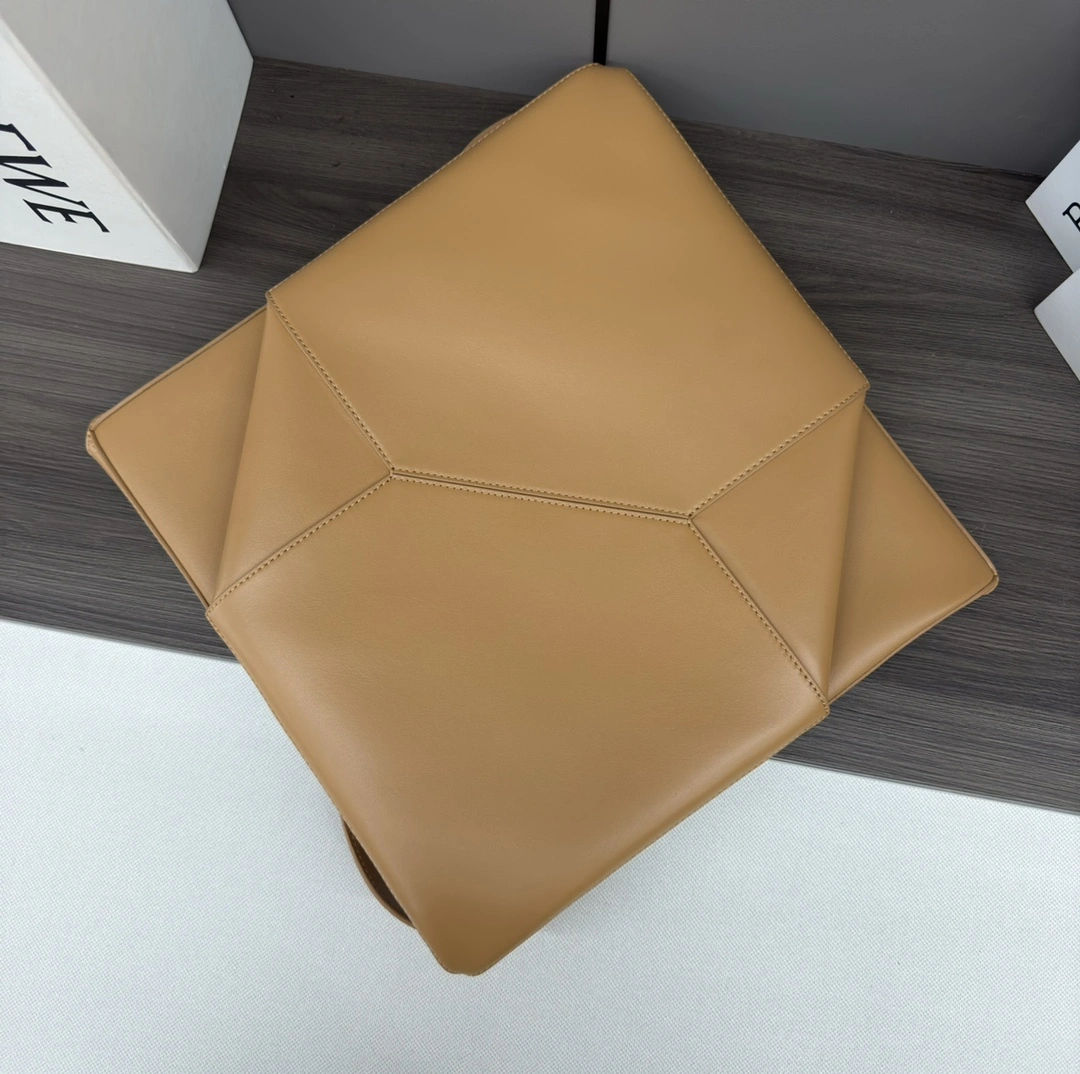 Exact replica Loewe Shopping Bags
