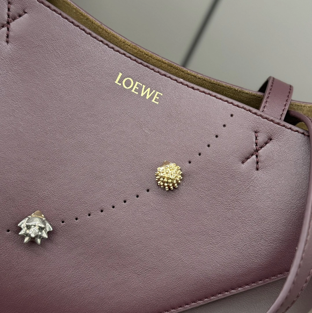 Accurate model Loewe Shopping Bags