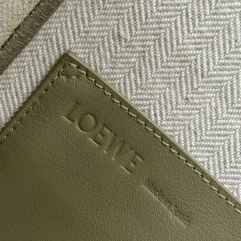 Cut-rate Loewe Shopping Bags