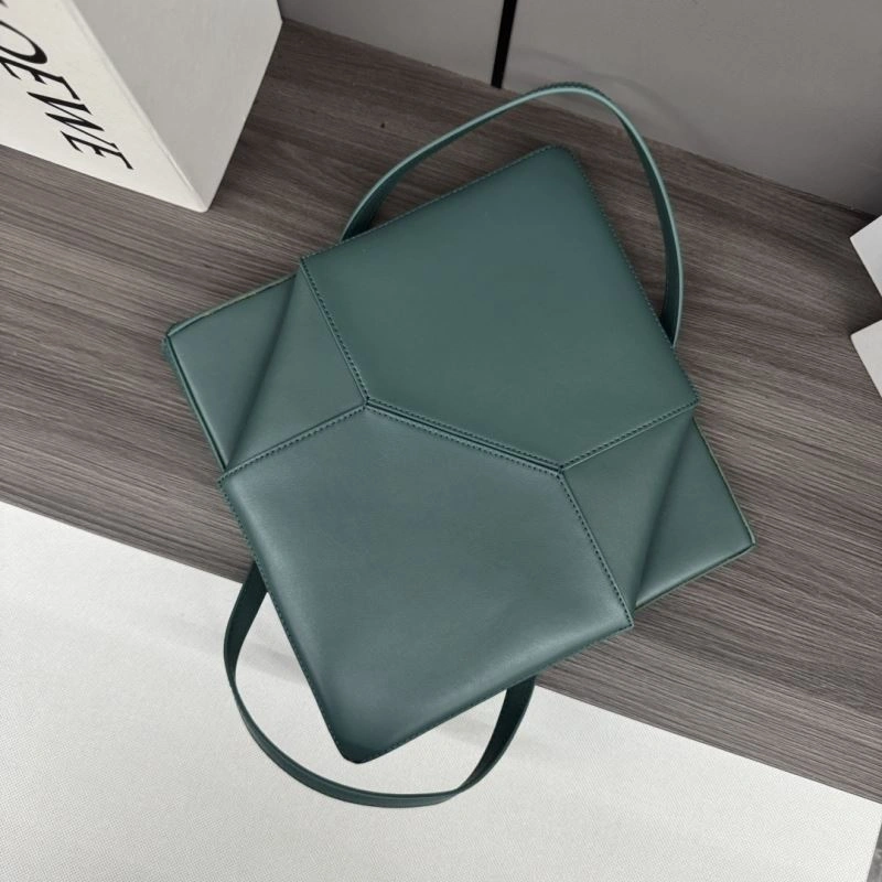 Reasonably priced Loewe Shopping Bags