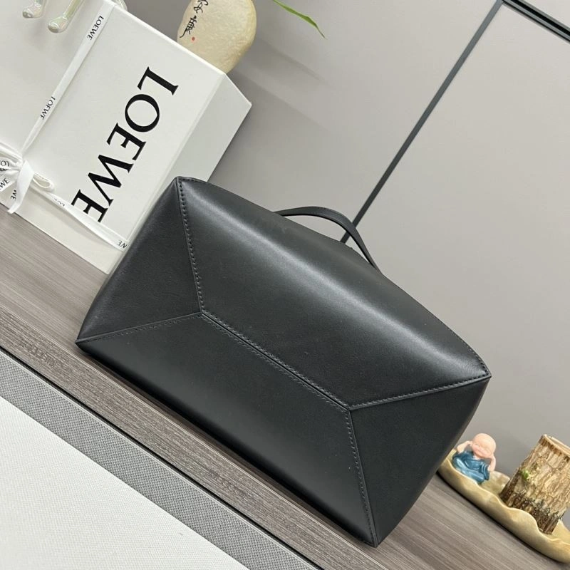 Inexpensive Loewe Shopping Bags