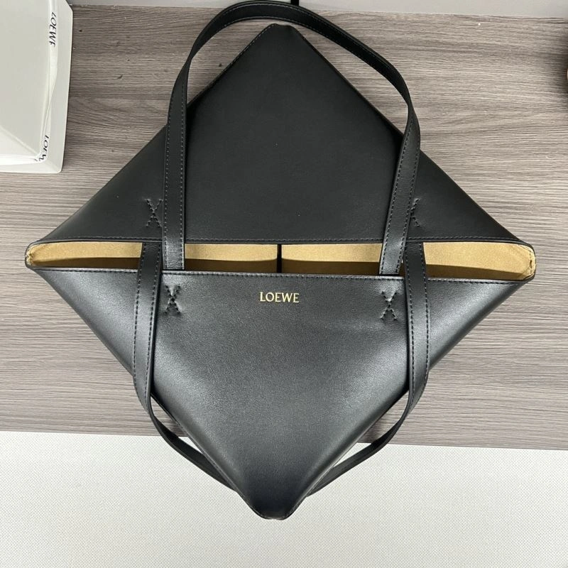 Inexpensive Loewe Shopping Bags