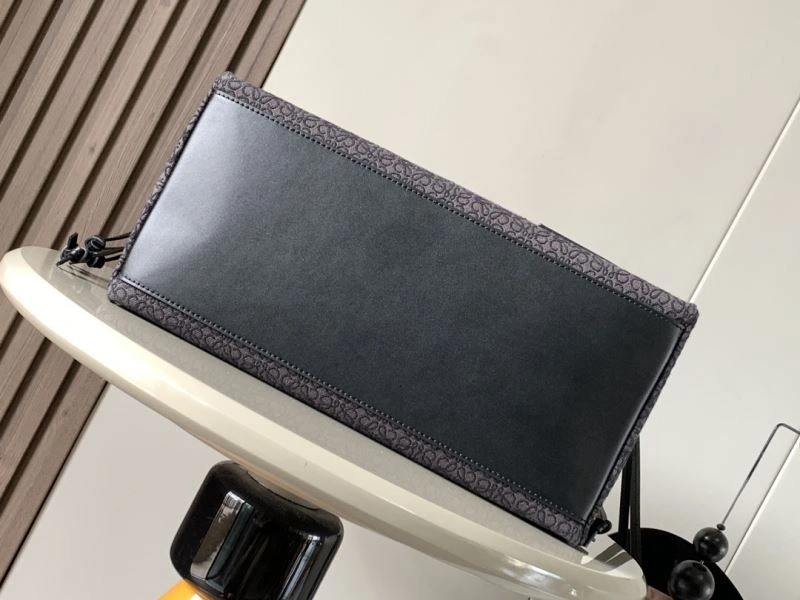 Low-cost Loewe Shopping Bags