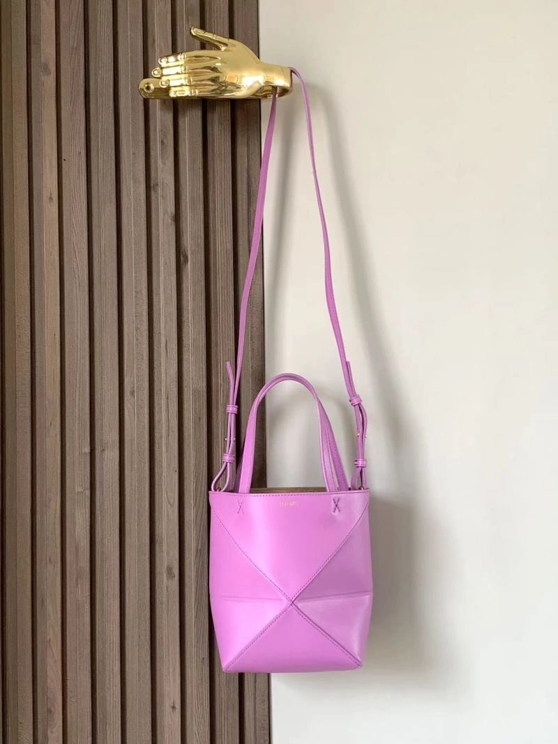 Accurate model Loewe Shopping Bags