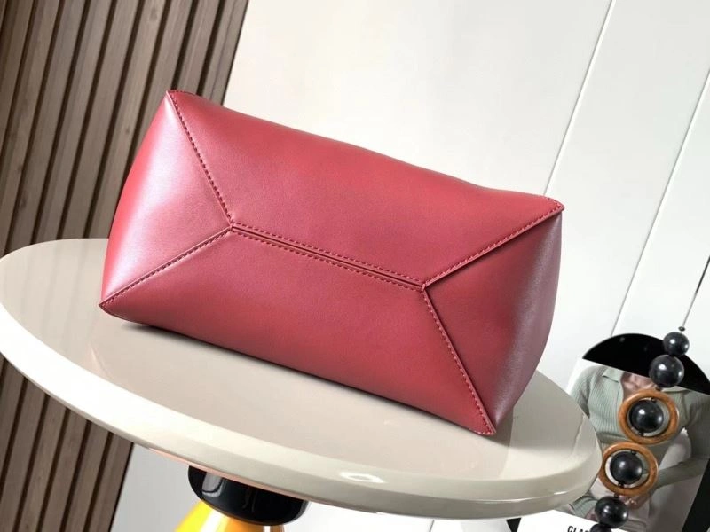 Inexpensive Loewe Shopping Bags