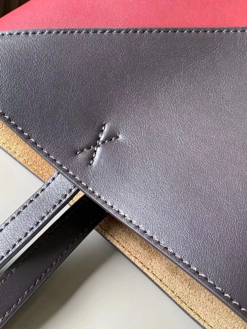 Inexpensive Loewe Shopping Bags