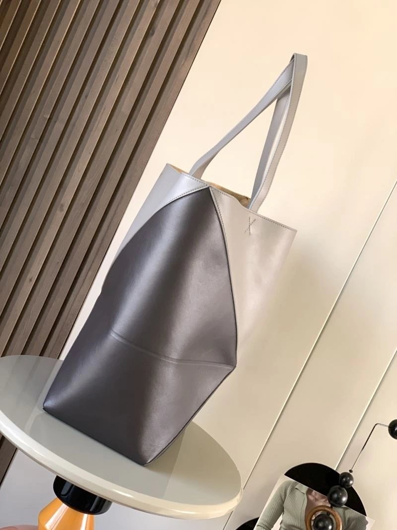 Reasonably priced Loewe Shopping Bags