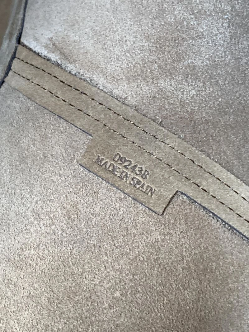 Reasonably priced Loewe Shopping Bags