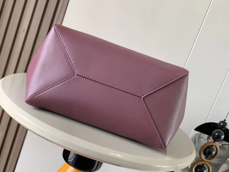 Affordable Loewe Shopping Bags