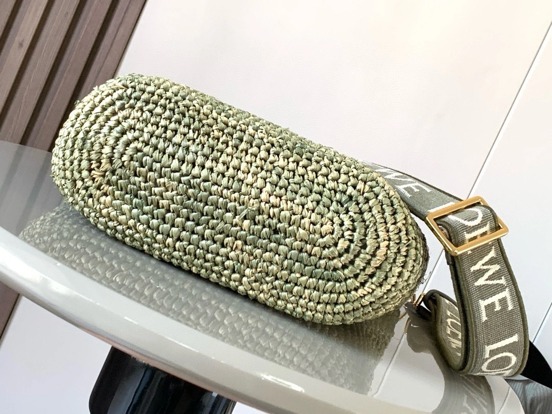 Bargain Loewe Shopping Bags