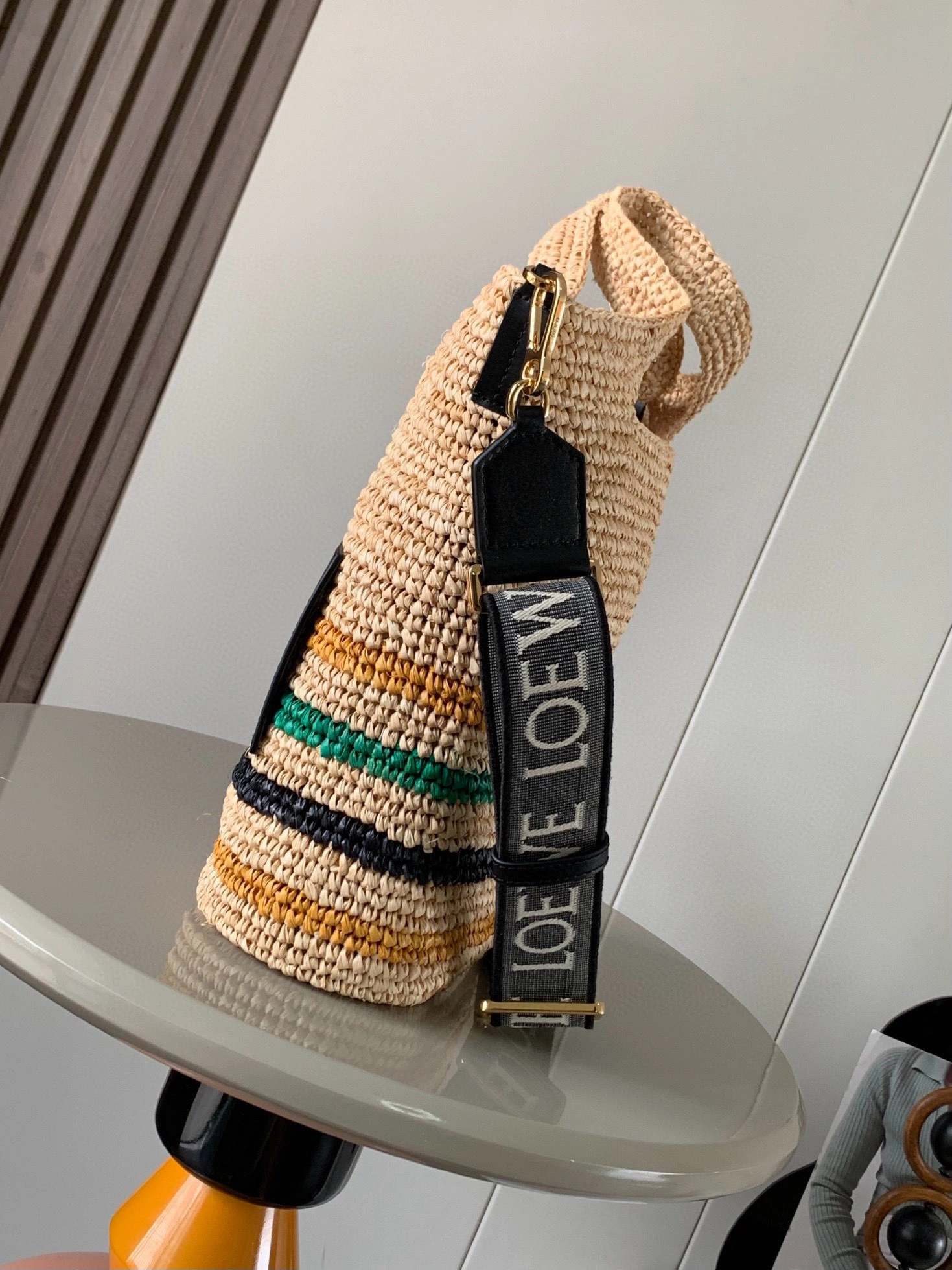 Bargain Loewe Shopping Bags