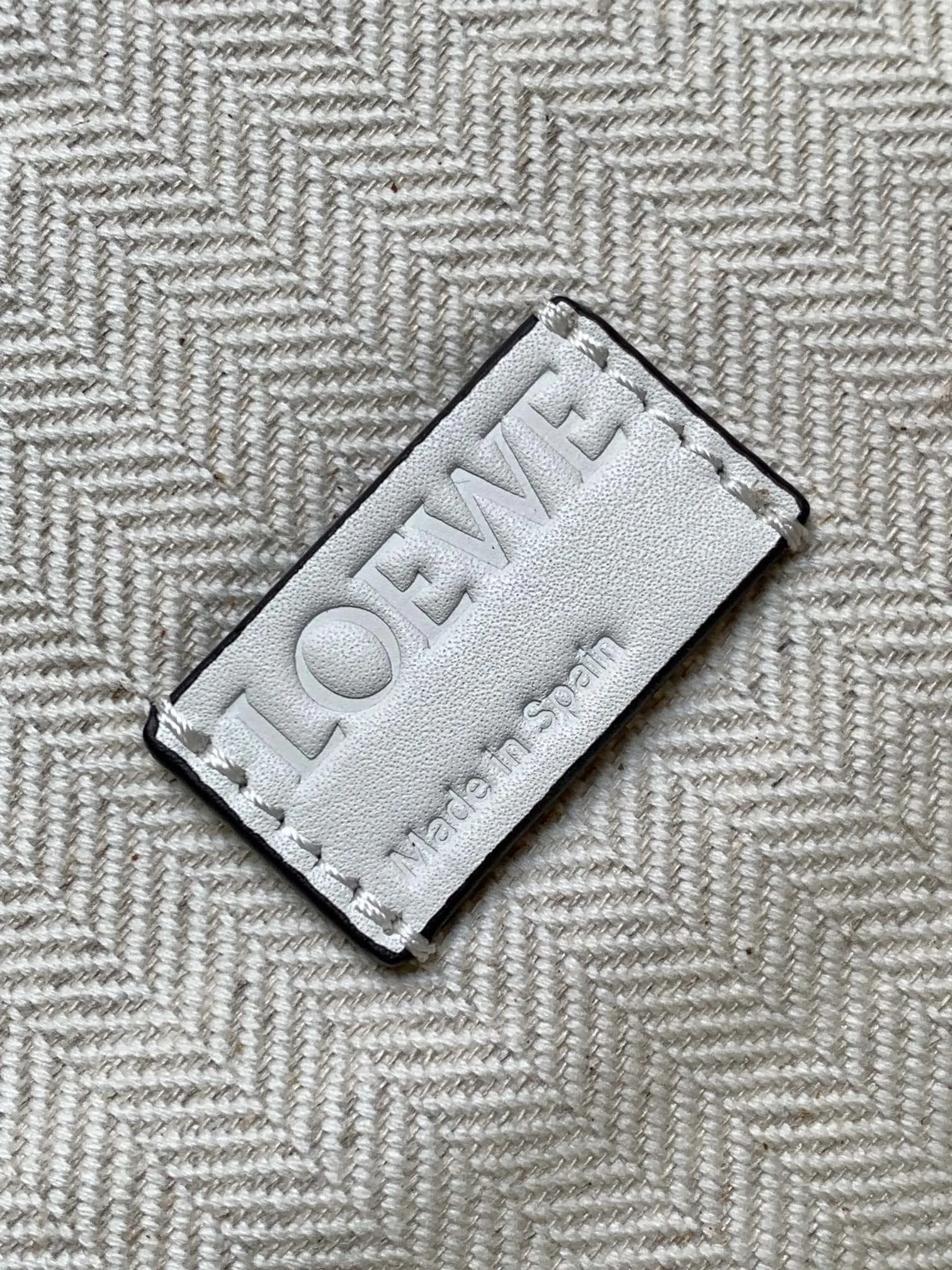 Bargain Loewe Shopping Bags