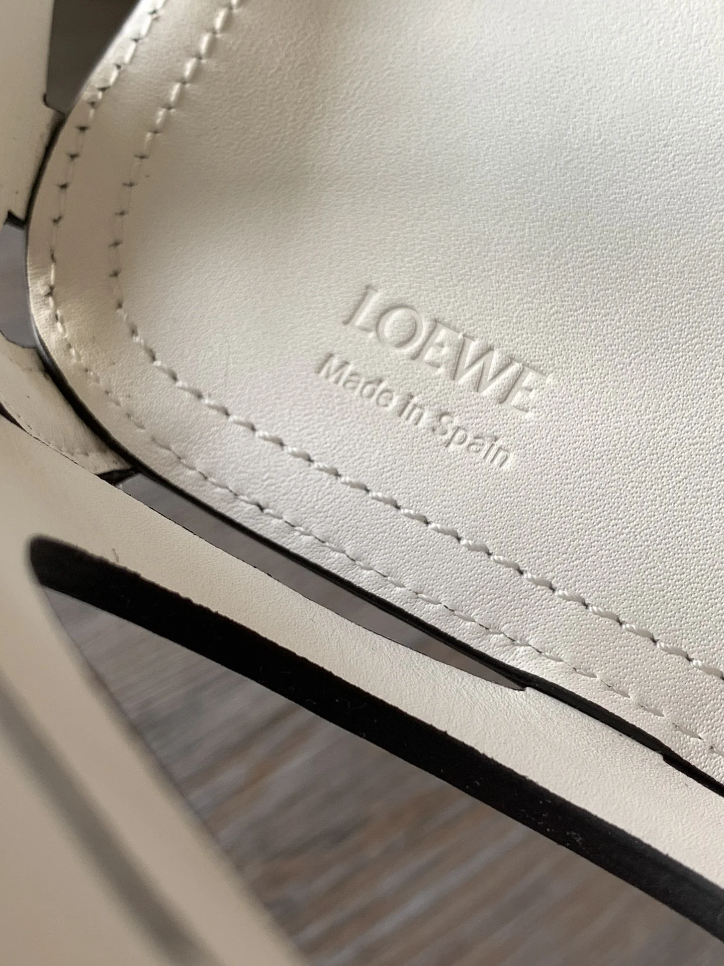 Bargain Loewe Shopping Bags